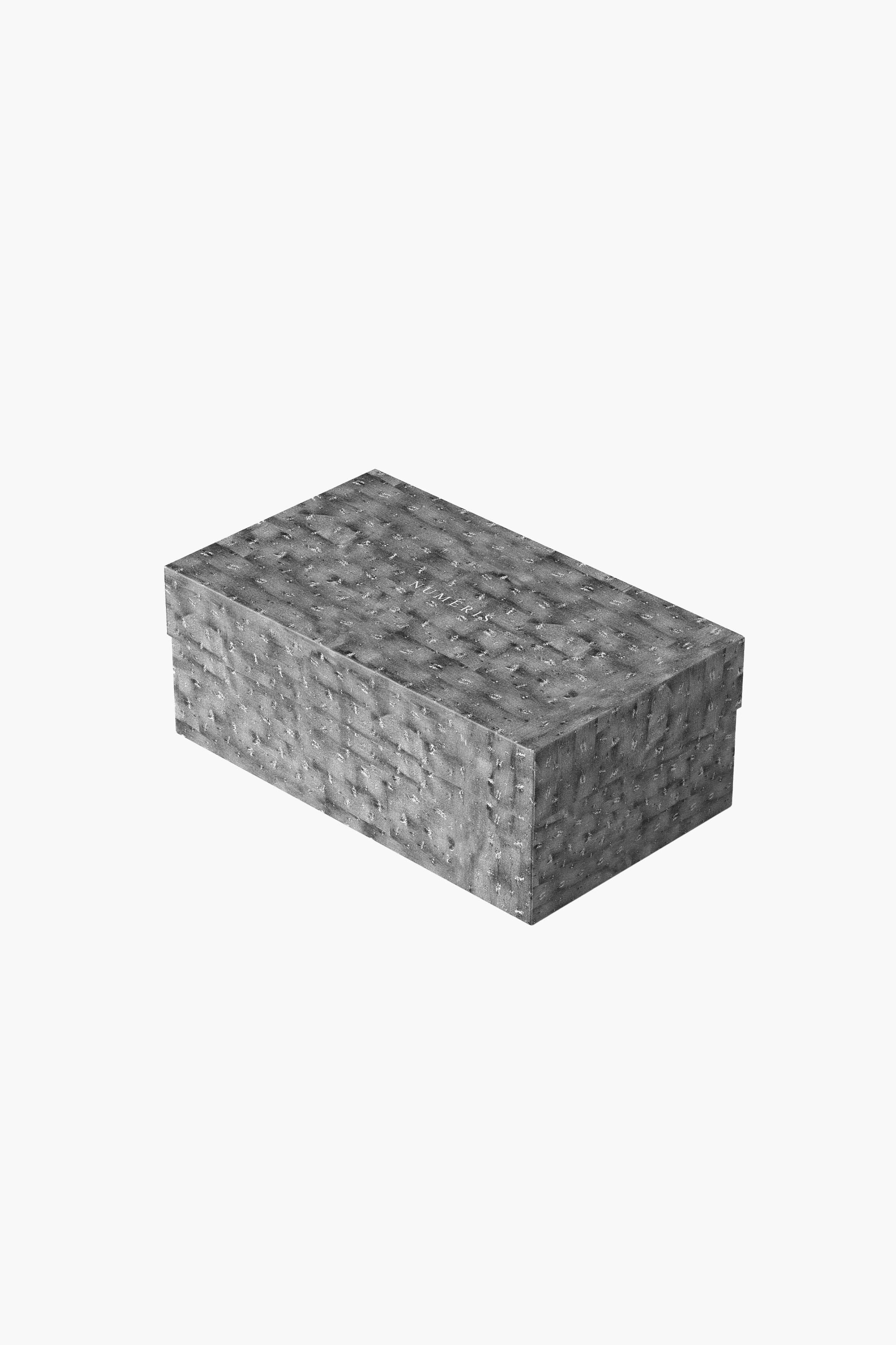 Thrashed Denim – NUMERIŚ